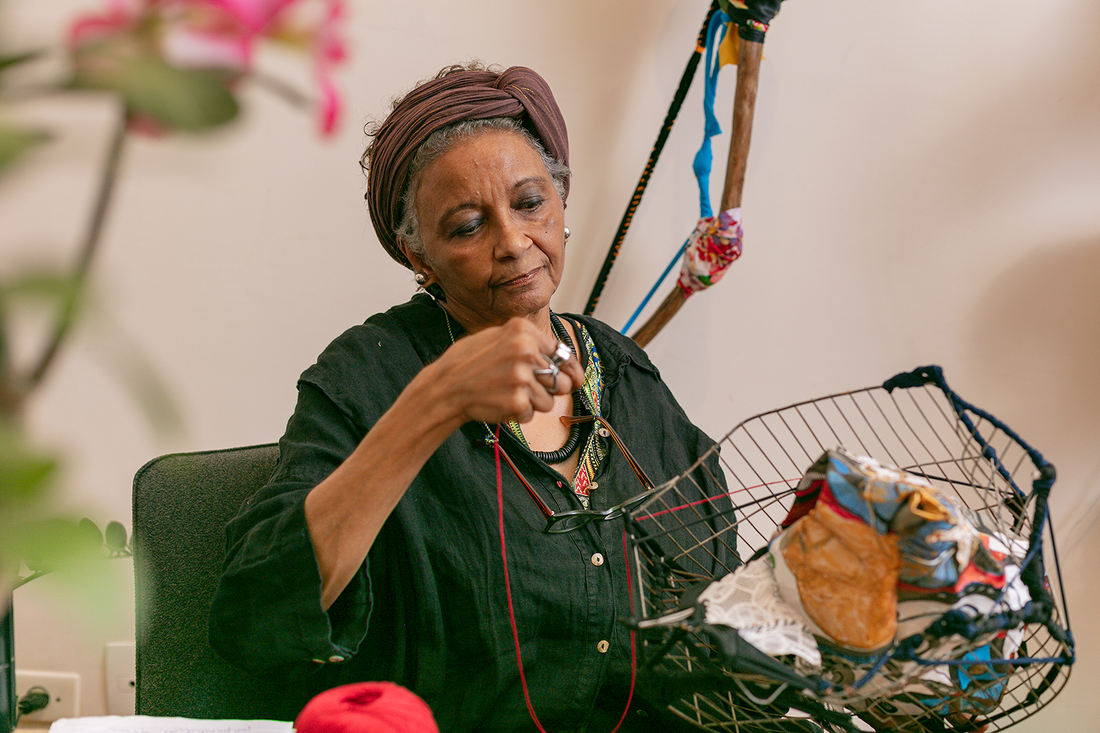 Sonia Gomes: O mais profundo é a pele (Skin is the deepest part) | Pace ...