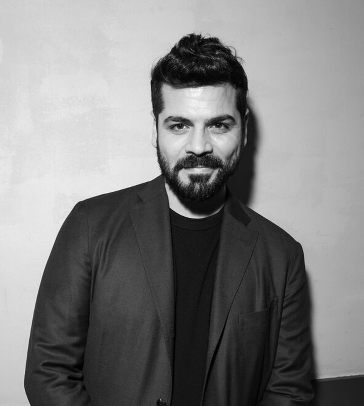 Artist Talk: Alicja Kwade and Arne Glimcher, Moderated by Oliver Shultz ...