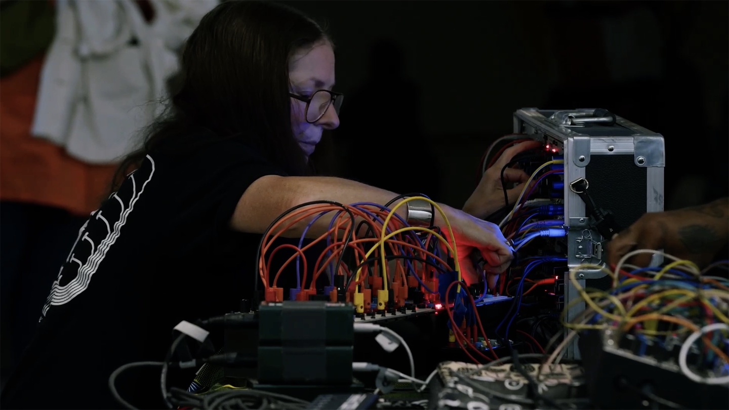 Sam Gilliam | Pace Gallery